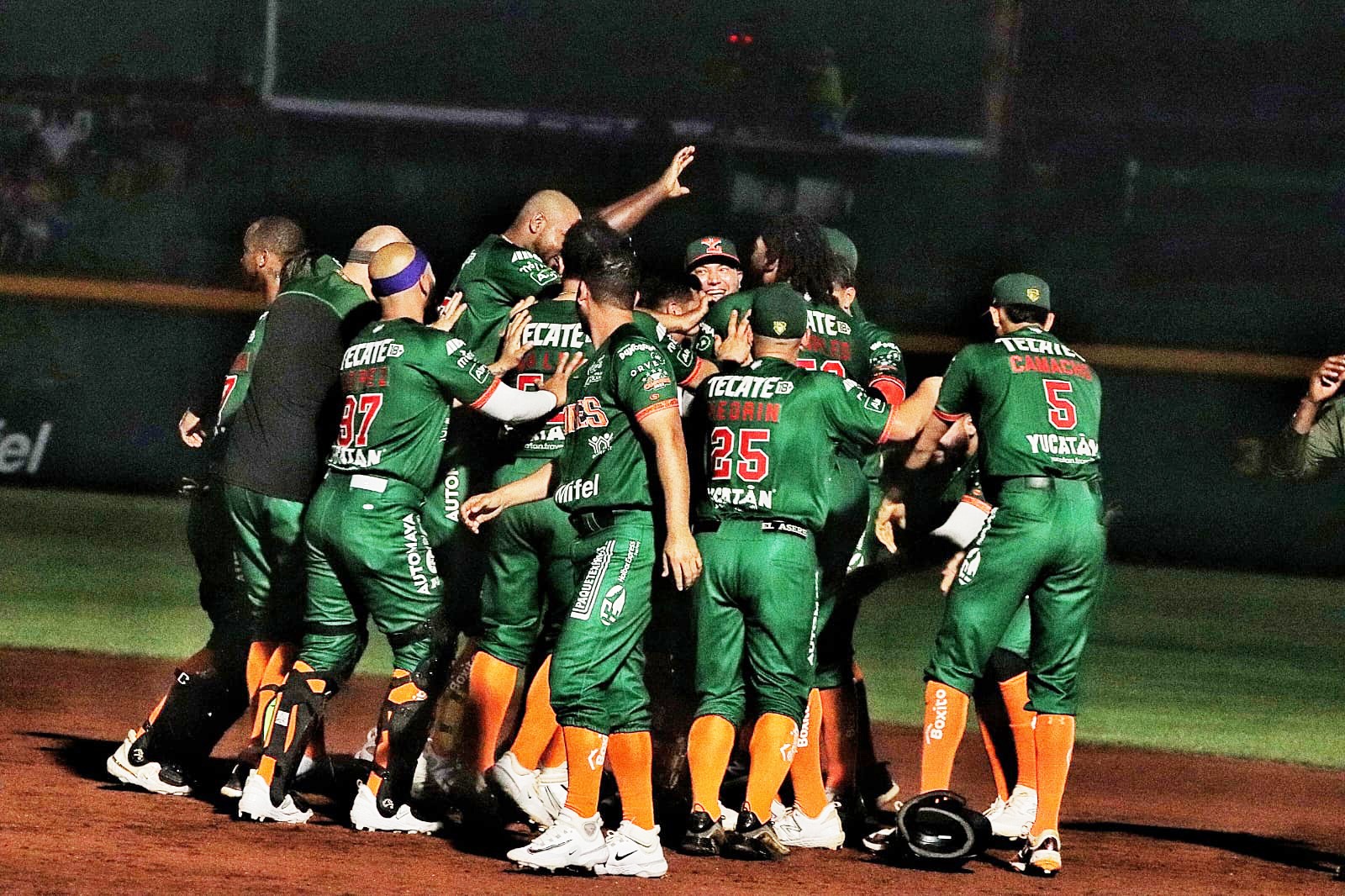 Dramático triunfo melenudo